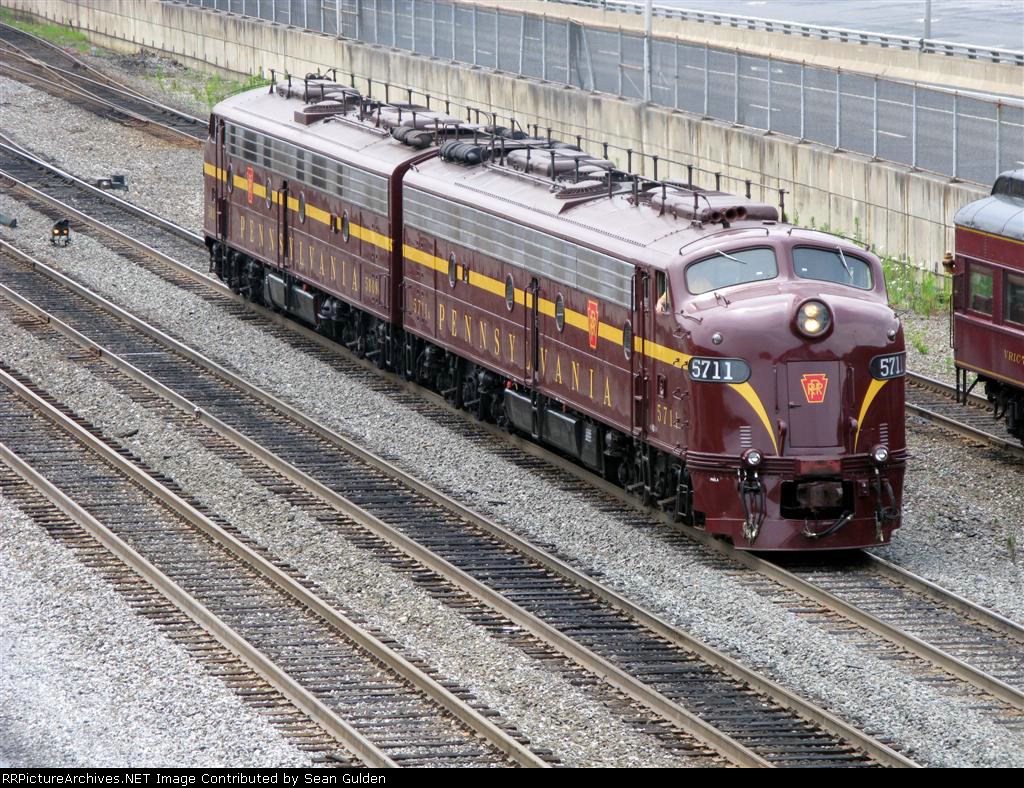 Juniata Terminal's restored PRR EMD E8A's